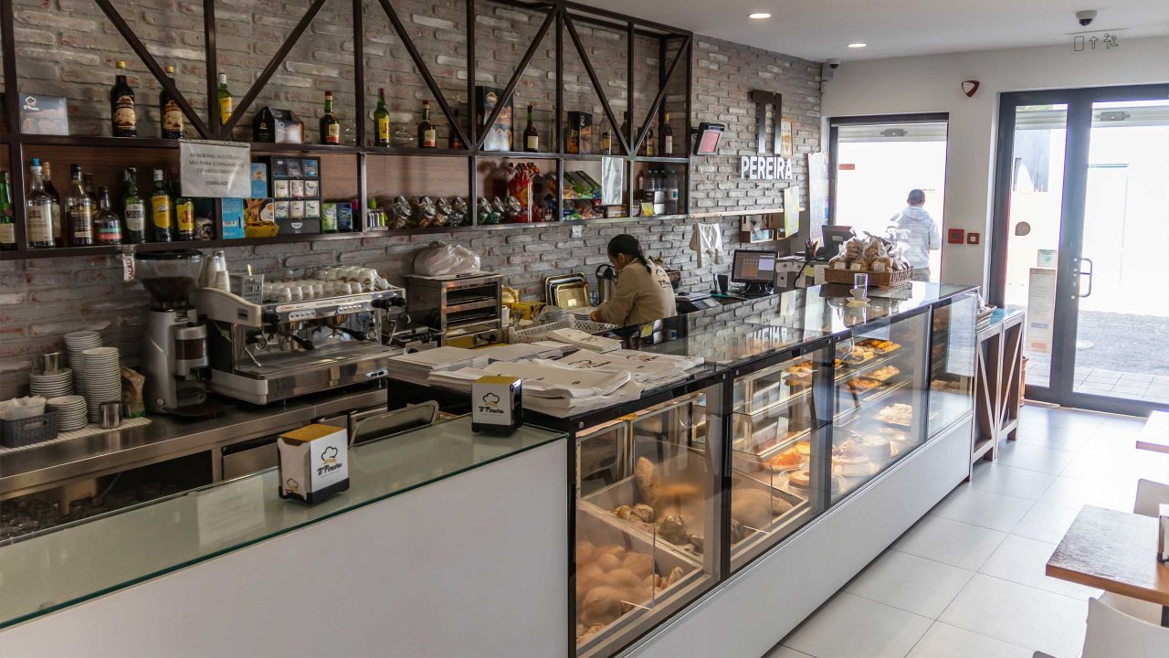 Os Balcões - Grupo Pereira